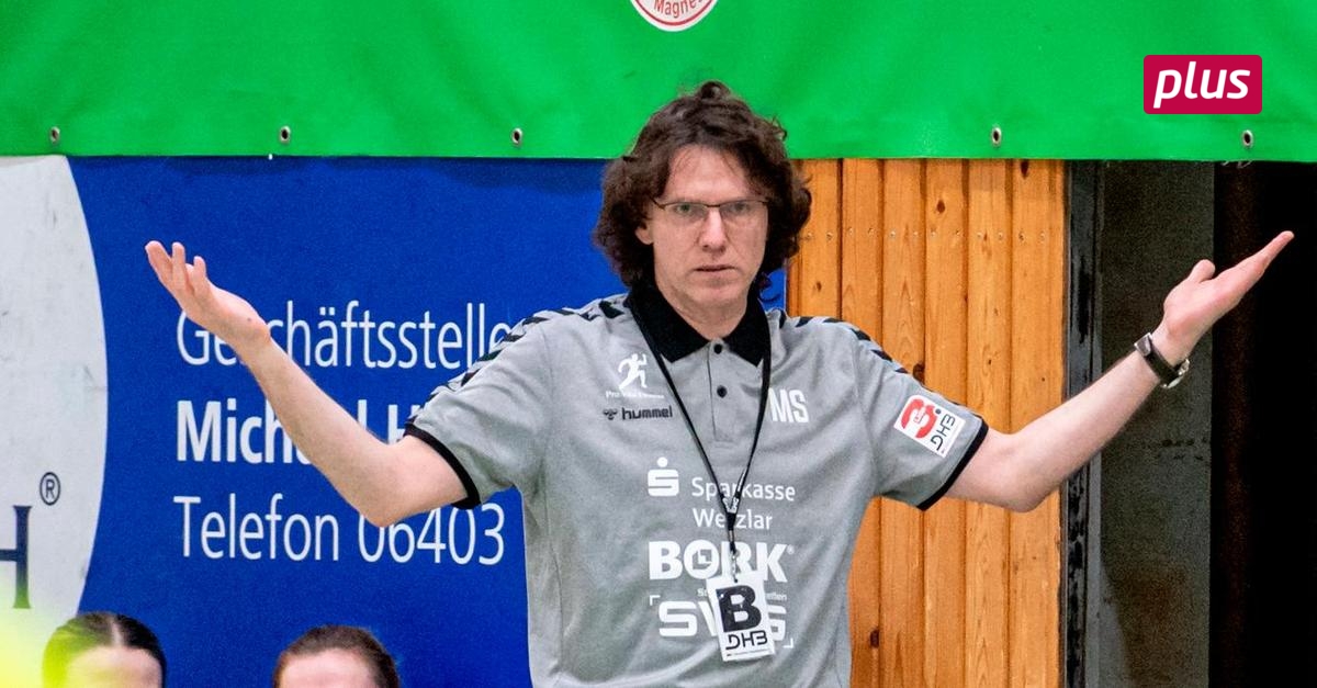 Martin Saul: „Mädchenmannschaft verliert gegen Damenmannschaft”